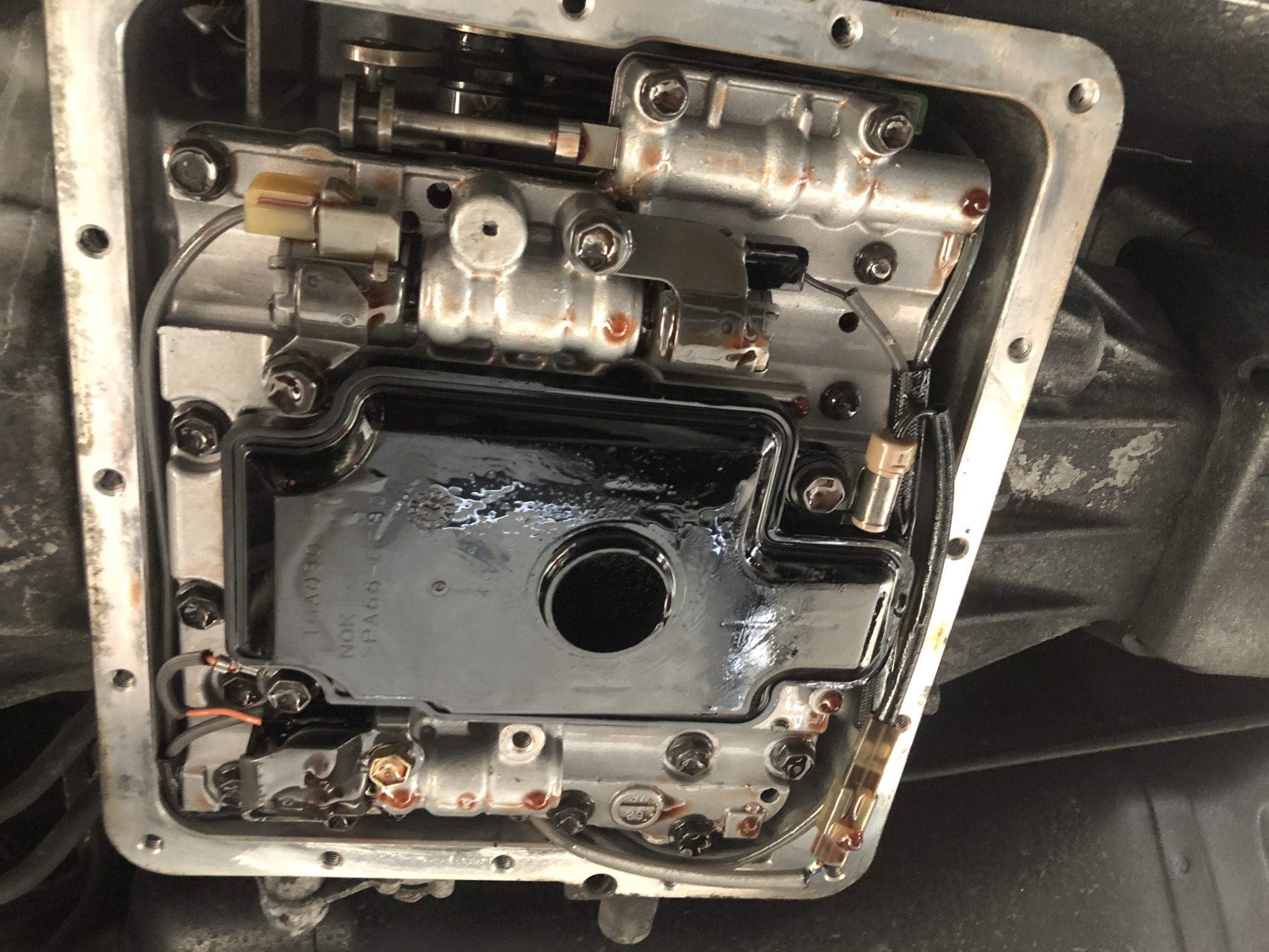 過走行 ジムニー JB23 ATF交換 ATストレーナー交換